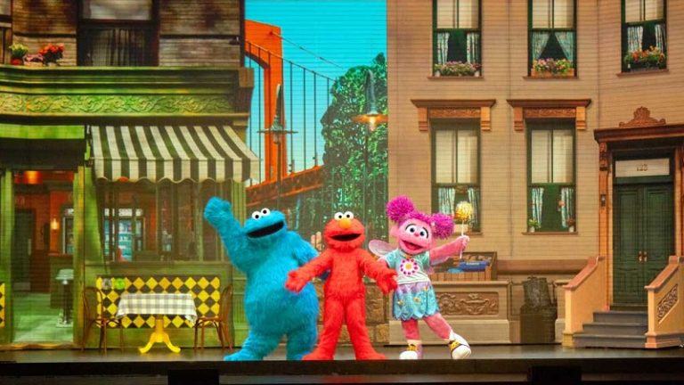 Get Ready To Sing, Dance, and Play with Elmo in ELMO’S GOT THE MOVES ...